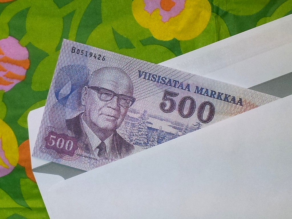 Pakina: Kirje | Amusa.fi